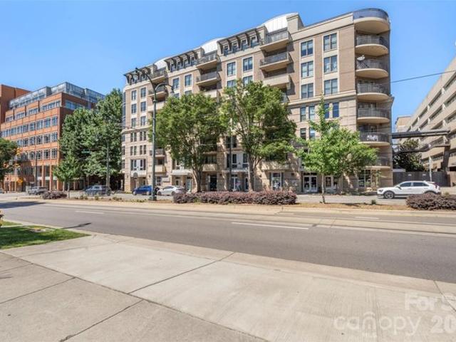 718 W Trade St Unit 801, Charlotte, NC 28202