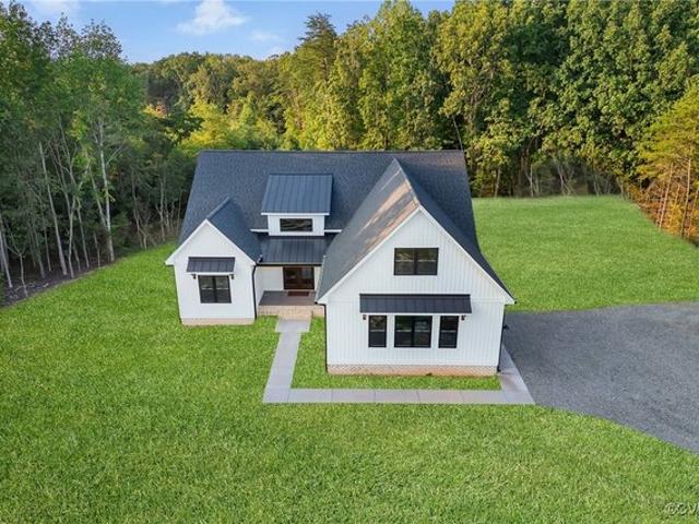 718 Traveller St, Mineral, VA 23117