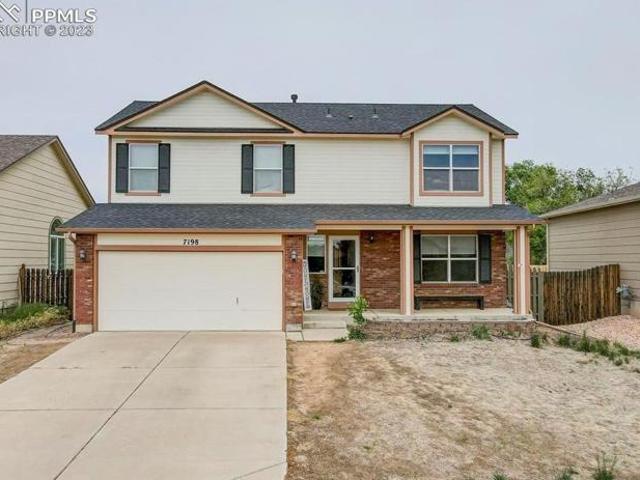 7198 Araia Dr, Fountain, CO 80817