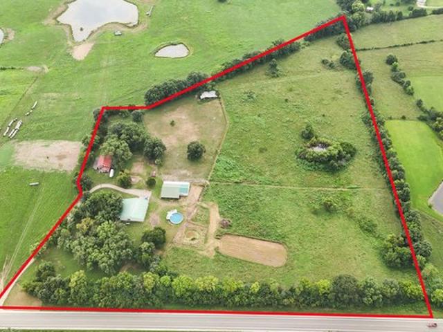 7198 Highway 24, Huntsville, MO 65259