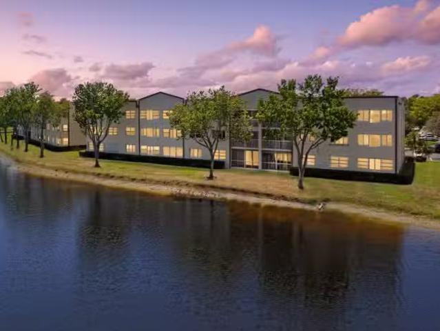 7198 S Devon Dr #203, Tamarac, FL 33321 MLS RX 11082405