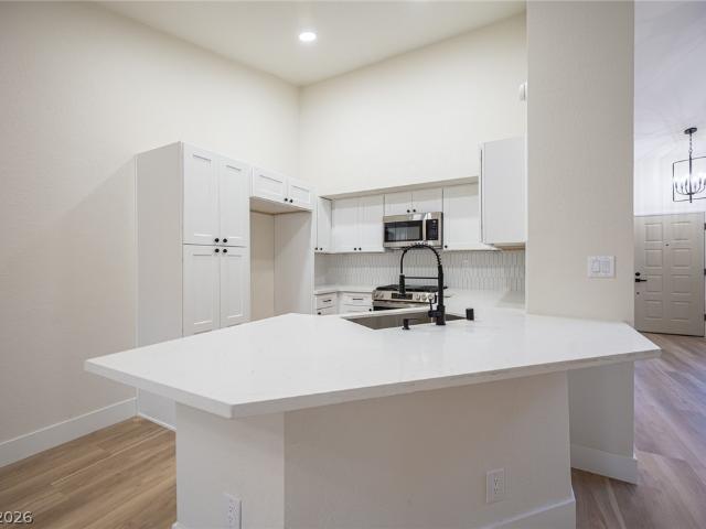 7190 Cloud View Cir, Las Vegas, NV 89119 | MLS #2763 | Compass