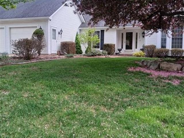 7190 E Maple Ave, Grand Blanc, MI 48439