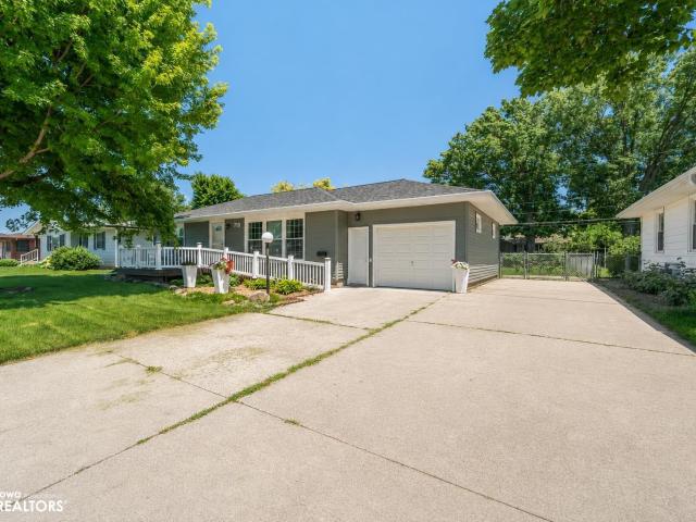 719 15th Street Place