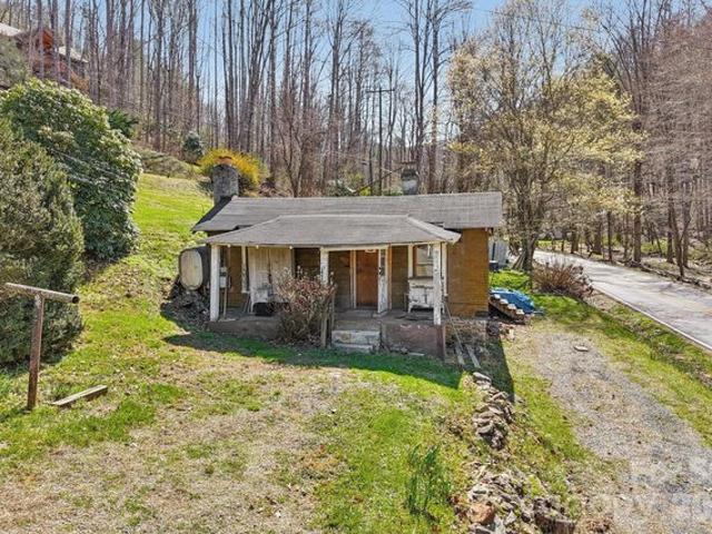719 Camp Branch Rd, Waynesville, NC 28786