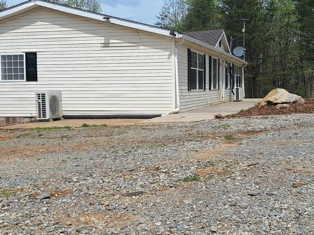 719 Adams Rd