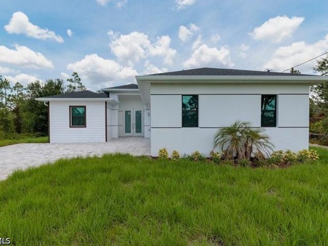 719 Almelia St E, Lehigh Acres, FL 33974