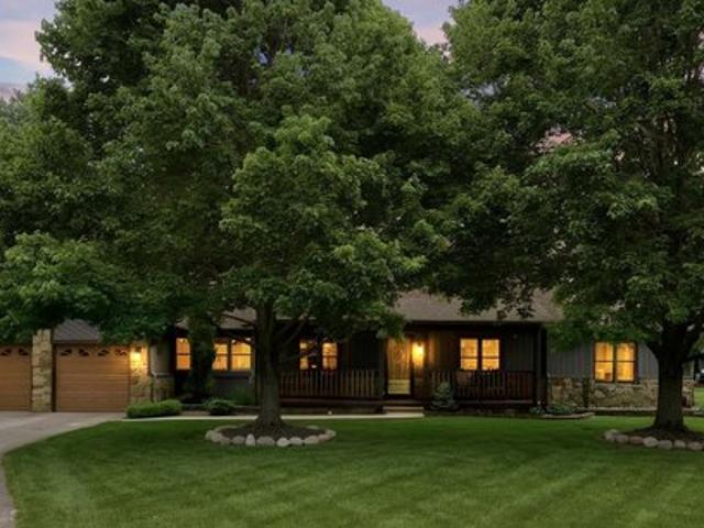 719 Bakeway Ct, Indianapolis, IN 46231