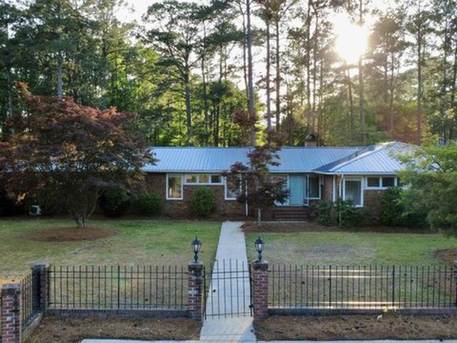 719 Blawell St, Stedman, NC 28391