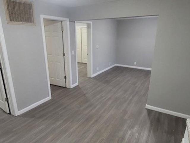 719½ E Sangamon Ave 2 Bedroom Apartment for Rent at 719 E Sangamon Ave, Rantoul, IL 61866