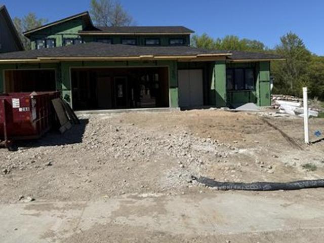 719 Ensconced Way, Chaska, MN 55318