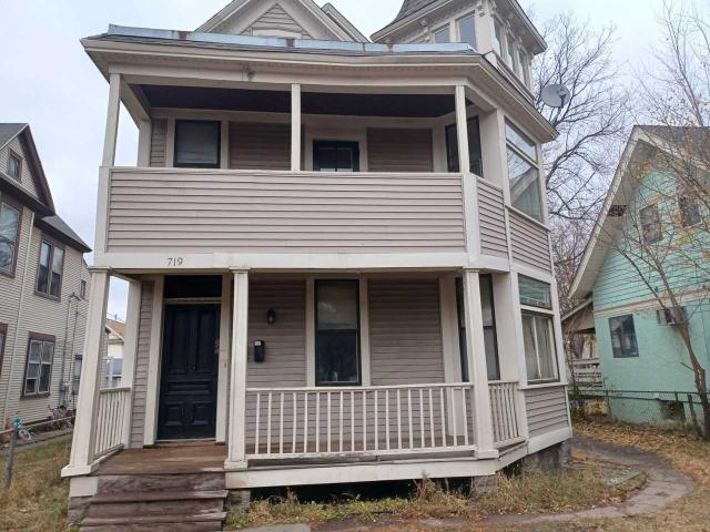 719 Edmund Ave W 2 Bedroom Apartment for Rent at 719 Edmund Ave, St. Paul, MN 55104 West Frogtown
