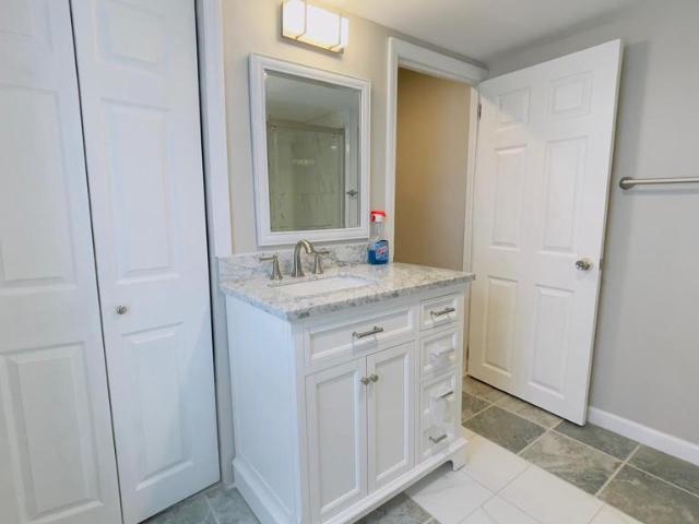 719 N Uber Street