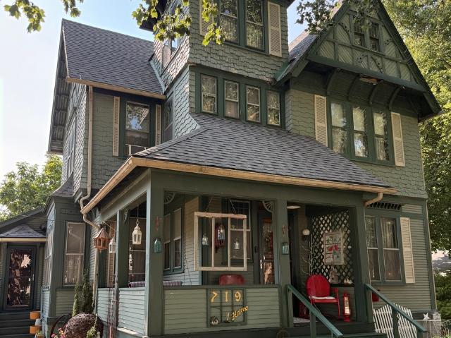 719 N Center Street