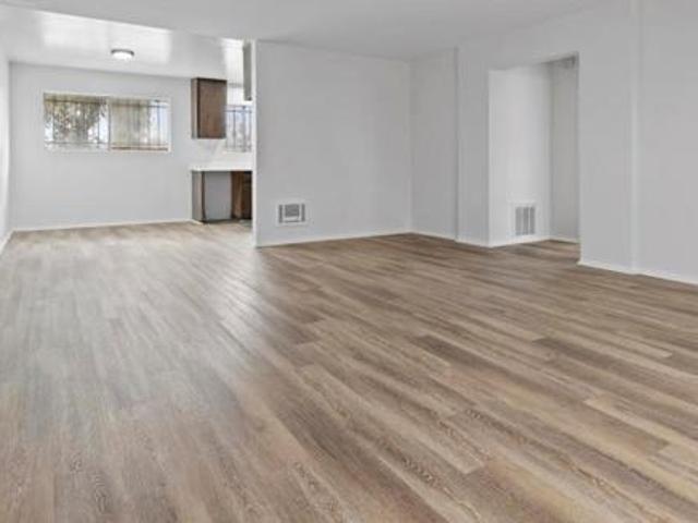 719 N Eucalyptus Ave #5A, Inglewood, CA 90302