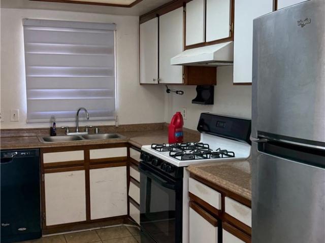 719 S Adams St, Unit 7, Glendale, CA 91205 | MLS #GD26060 | Compass