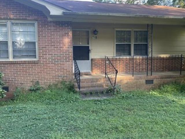 719 Sanford Rd, Pittsboro, NC 27312