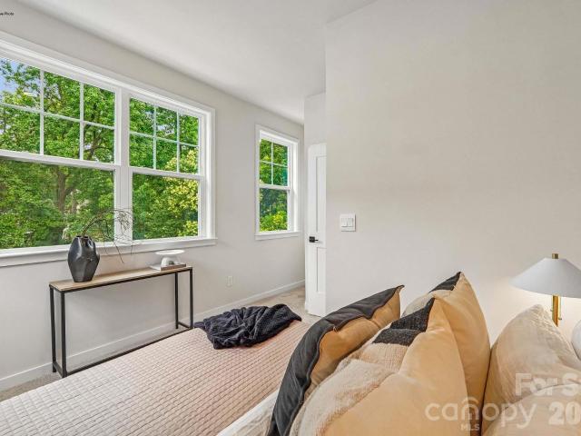 719 Silvertree Way, Charlotte, NC 28205 | MLS #4335