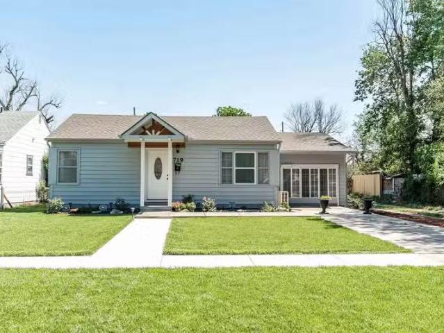 719 W 14th Ave, Hutchinson, KS 67501 649476389