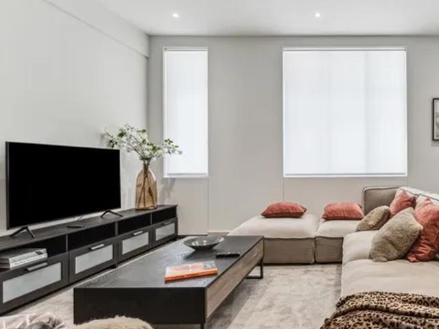 71 73 Portland Place, London, W1B 1QY, United Kingdom | 3 bed apartment for rent #124216173 | Rentberry