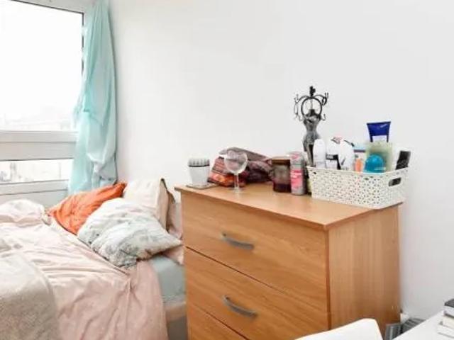 71 133 Fern Street, London, E3 3PY, United Kingdom | 4 bed house for rent #155287095 | Rentberry