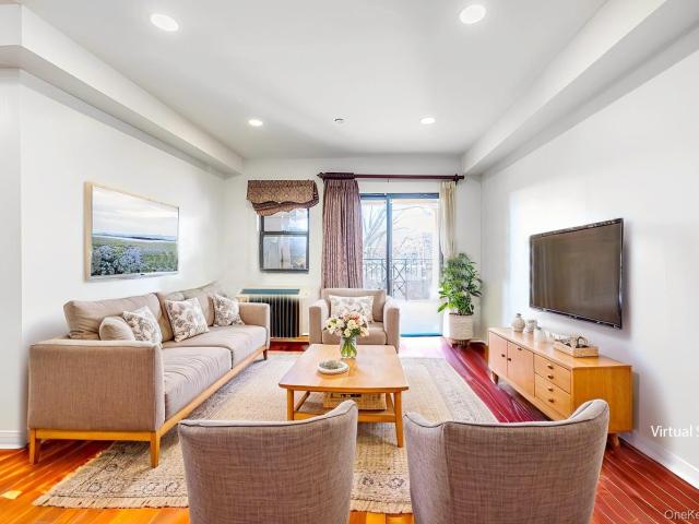 71 19 Street 3D