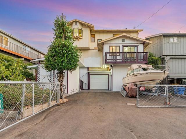 71 Taylor Pl