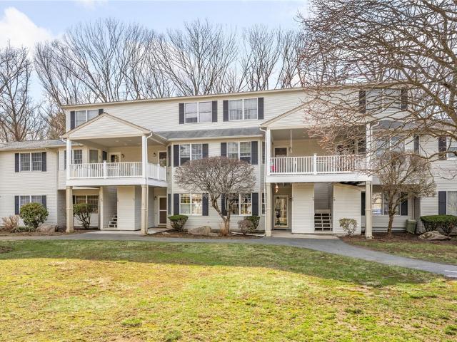 71 Trellis Dr, Unit 71, West Warwick, RI 02893 | Compass