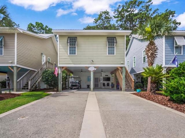 71 Weatherboard Ct, Pawleys Island, SC 29585