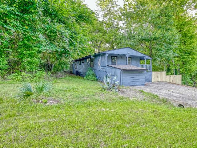 71 White Oak St, Point Blank, TX 77364 | MLS #88518 | Compass