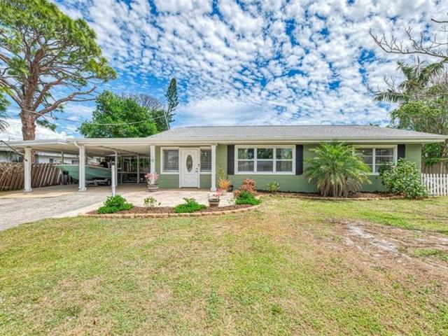 71 Winson Ave, Englewood, FL 34223