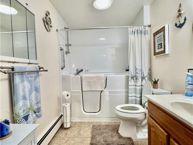 71 Wolcott Ave, Stonington, CT 06378 | MLS #1412
