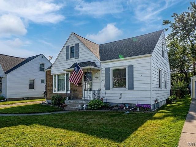 71 Wrexham Ct N, Tonawanda, NY 14150