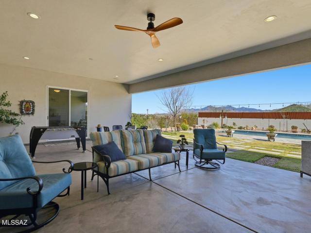 71 Yoga Court, Rio Rico, US, AZ