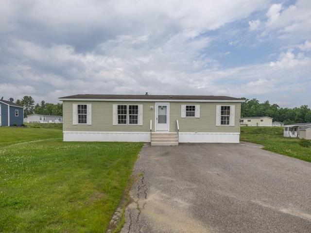 71 Amy St, Poland, ME 04274