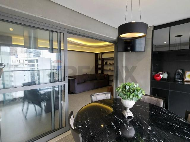 71 Área Útil Apartamento Alugar, 2 Dormitórios localizado em Jardins, São Paulo, São Paulo, 01441000 | Brasil