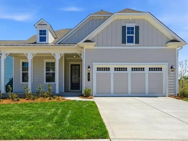 71 Ballyfin Way, Newnan, GA 30263