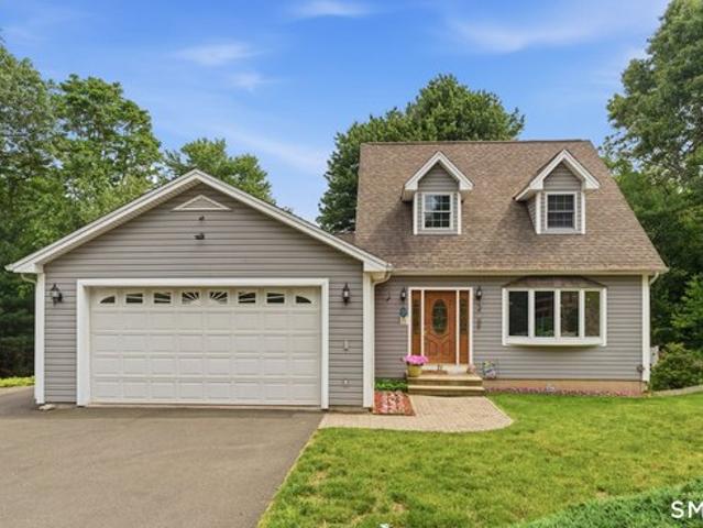 71 Bishop St, Bristol, CT 06010