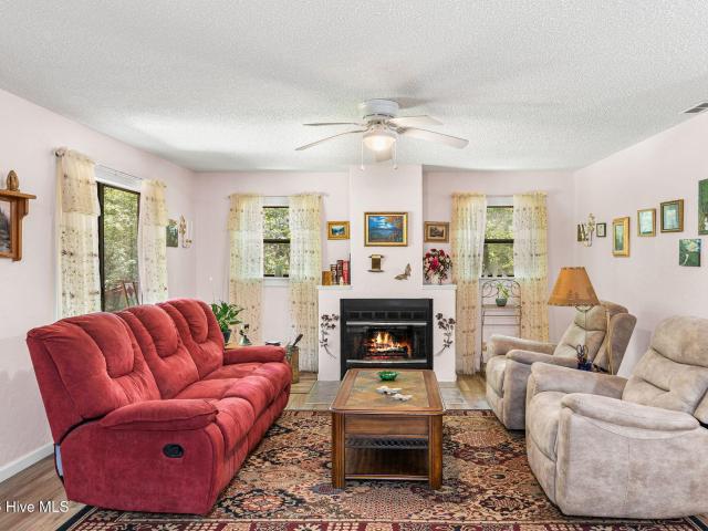 71 Bob White Lane