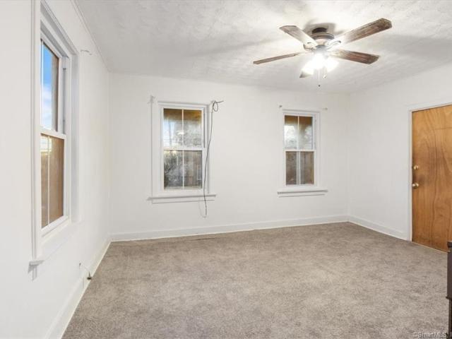 71 Blackhall St, New London, CT 06320 | MLS #24172