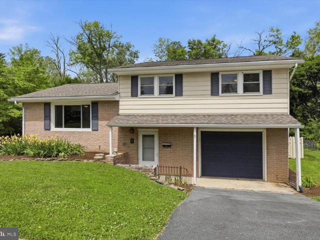 71 Circle Drive
