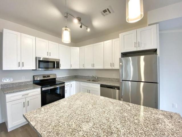 71 Connecticut Ave #301, Norwalk, CT 06850