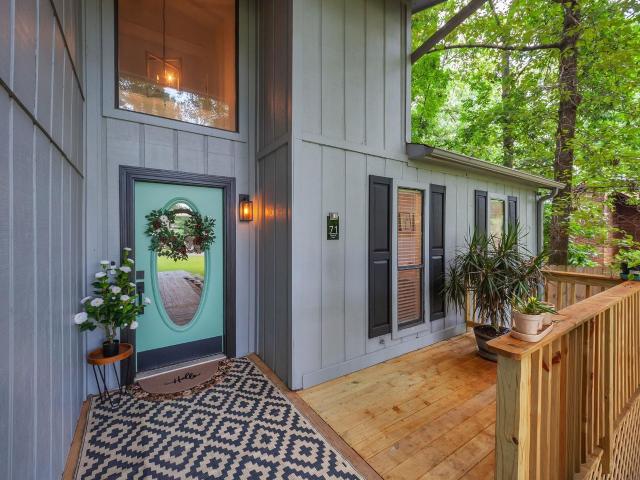71 colonial cv