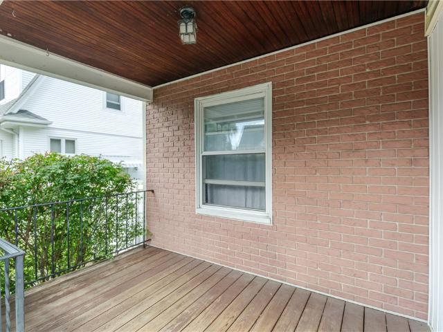 71 Clarence Street
