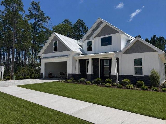 71 Clarke Hill Rd, Freeport, FL 32439