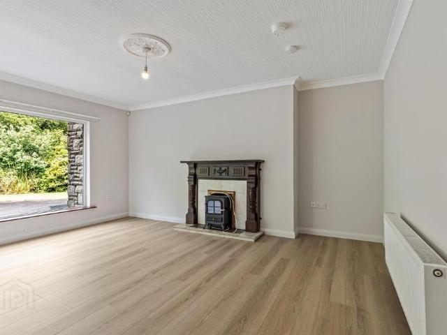 71 Crawfordsburn Road, Newtownards, BT23 4UH