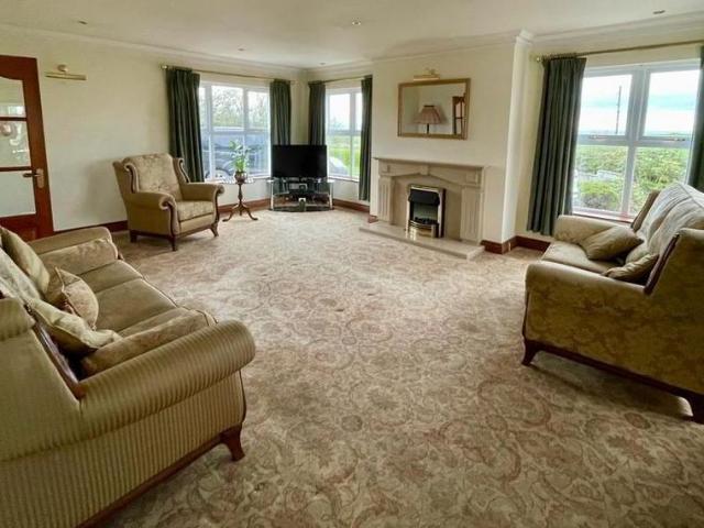 71 Donaghadee Road, Groomsport, Bangor, BT19 6LH