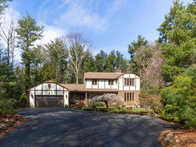 71 Dr Braley Rd, Freetown, MA 02717