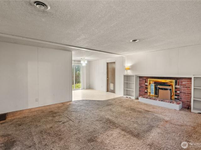 71 E Southlake Drive