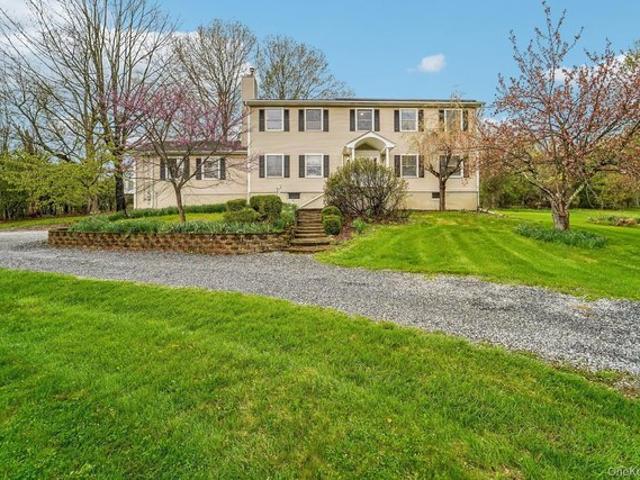 71 Four Corners Rd, Warwick, NY 10990